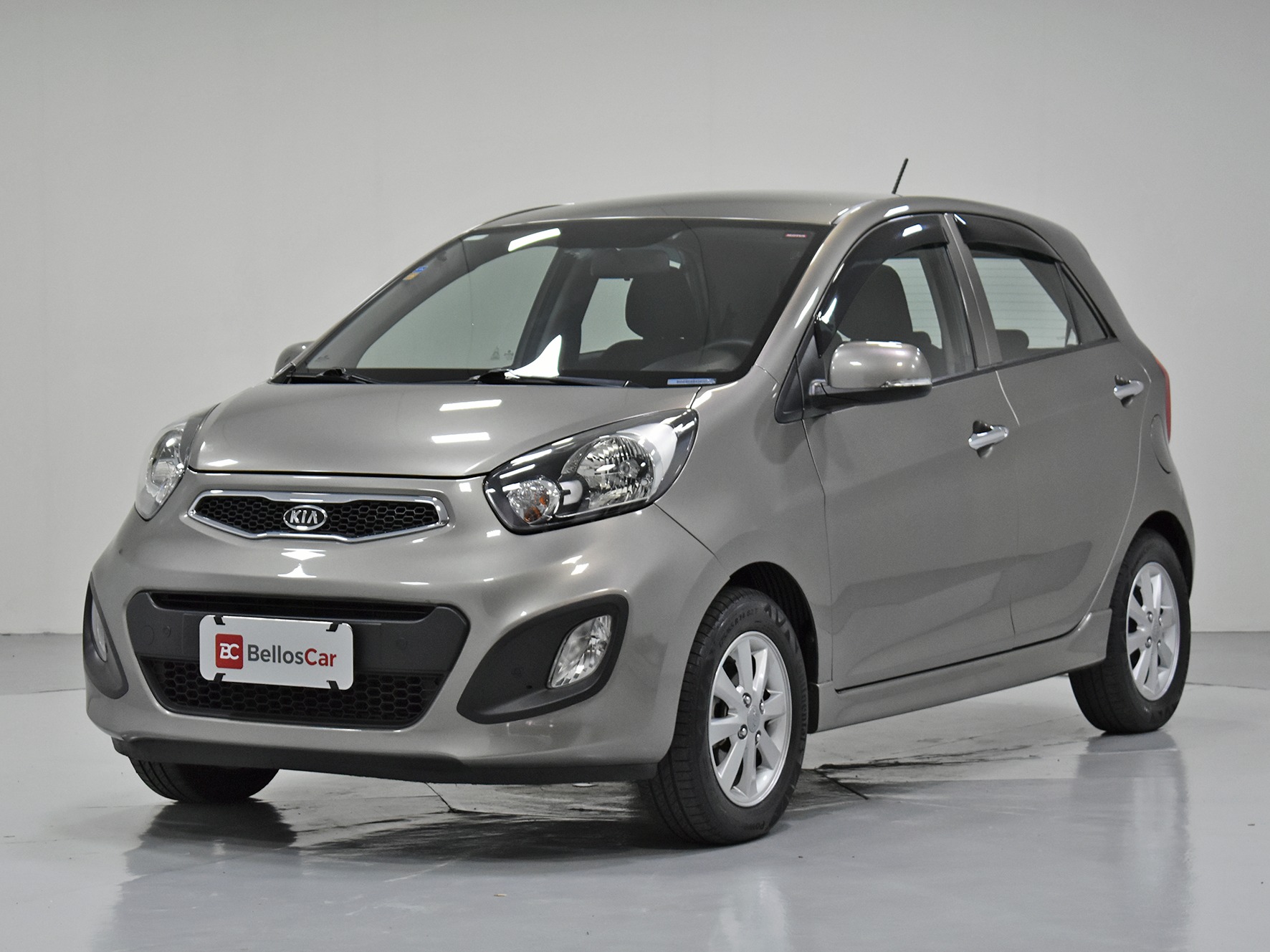 Kia Motors Picanto EX 1.1/1.0/ 1.0 Flex Aut. Flex 4 portas, câmbio Automático em Curitiba ...