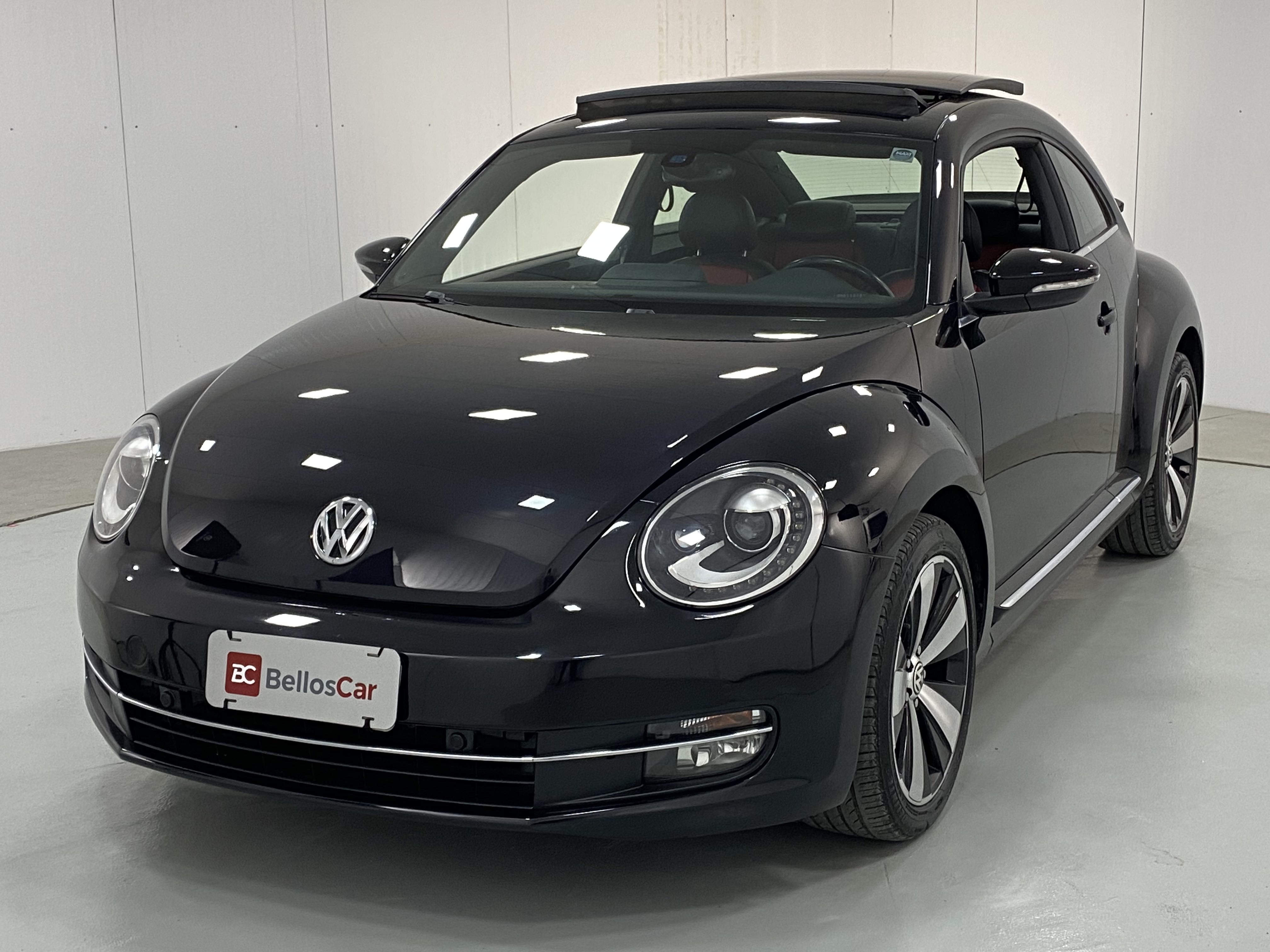 VolksWagen Fusca 2.0 TSI 16V Aut. Gasolina 2 portas, câmbio Automático ...