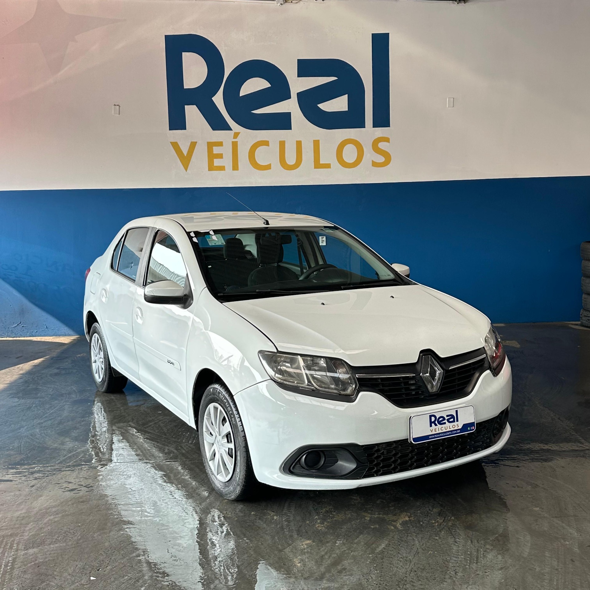 Renault LOGAN Expression Flex 1.0 12V 4p Flex 4 portas, câmbio Manual ...