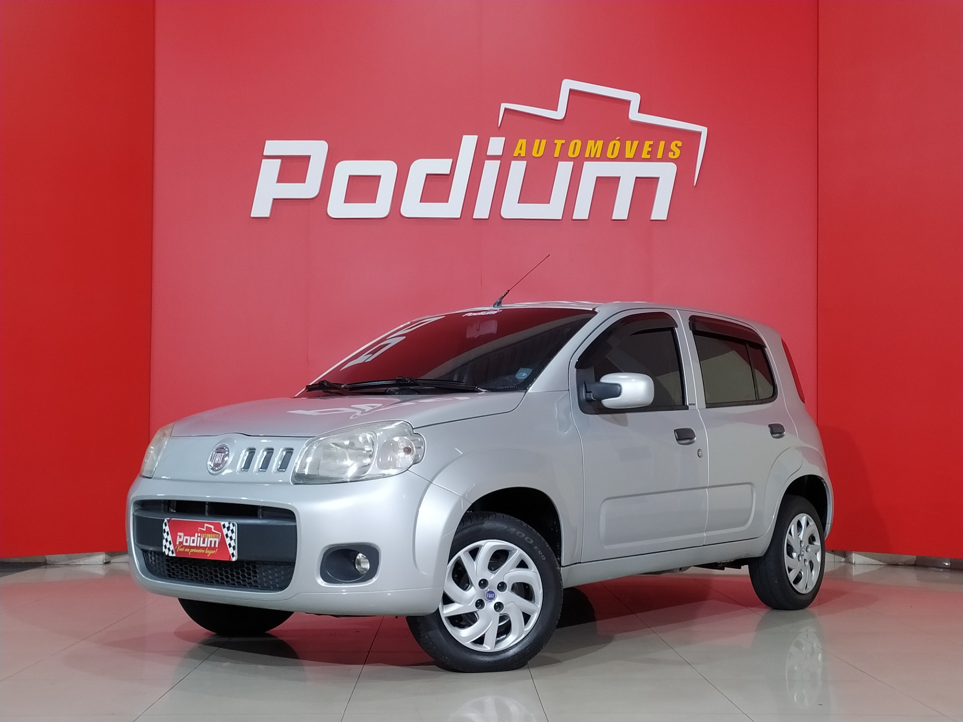 Fiat UNO VIVACE/RUA 1.0 EVO Fire Flex 8V 5p Flex 4 portas, câmbio ...