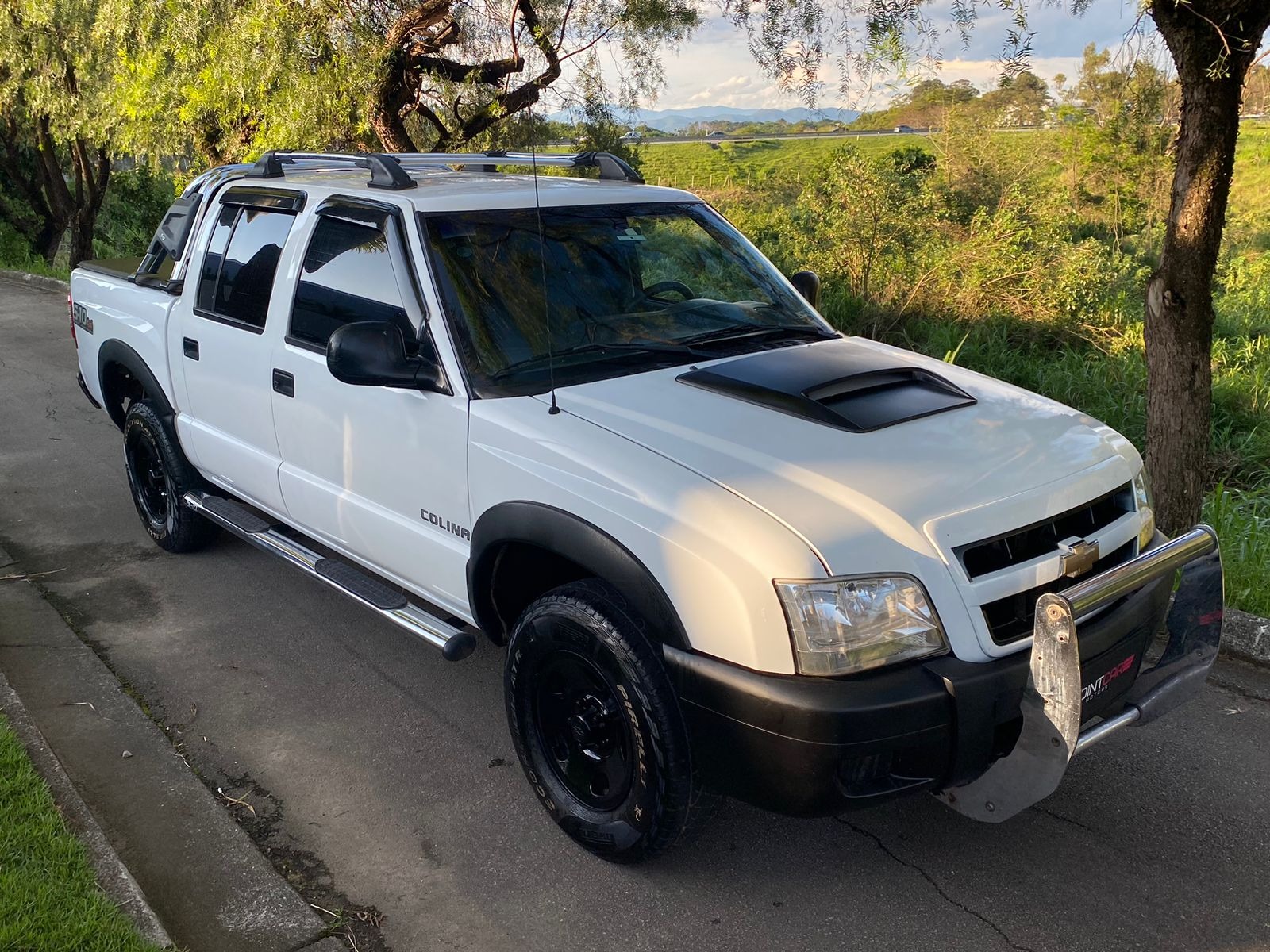 Chevrolet S10 P-Up Colina 2.8 TDI 4x2/4x4 CD Dies. Diesel 4 portas ...