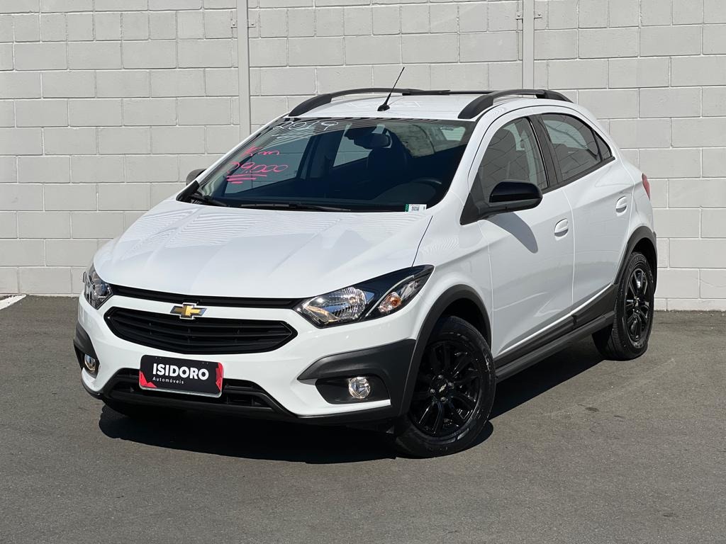 Chevrolet ONIX HATCH ACTIV 1.4 8V Flex 5p Mec. Flex 4 portas, câmbio ...