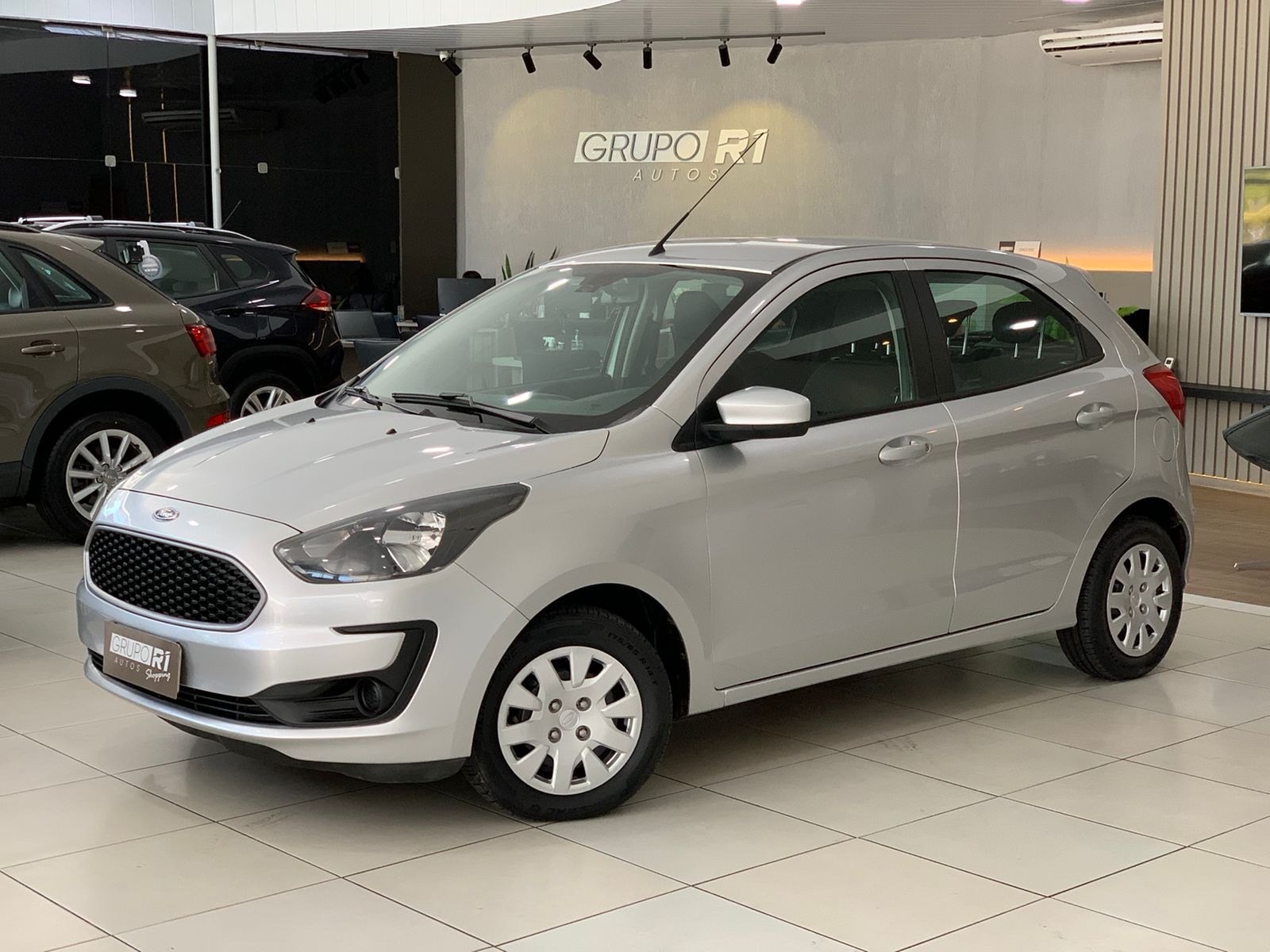 Ford Ka 1.0 SE/SE Plus TiVCT Flex 5p Flex 4 portas, câmbio Manual em ...