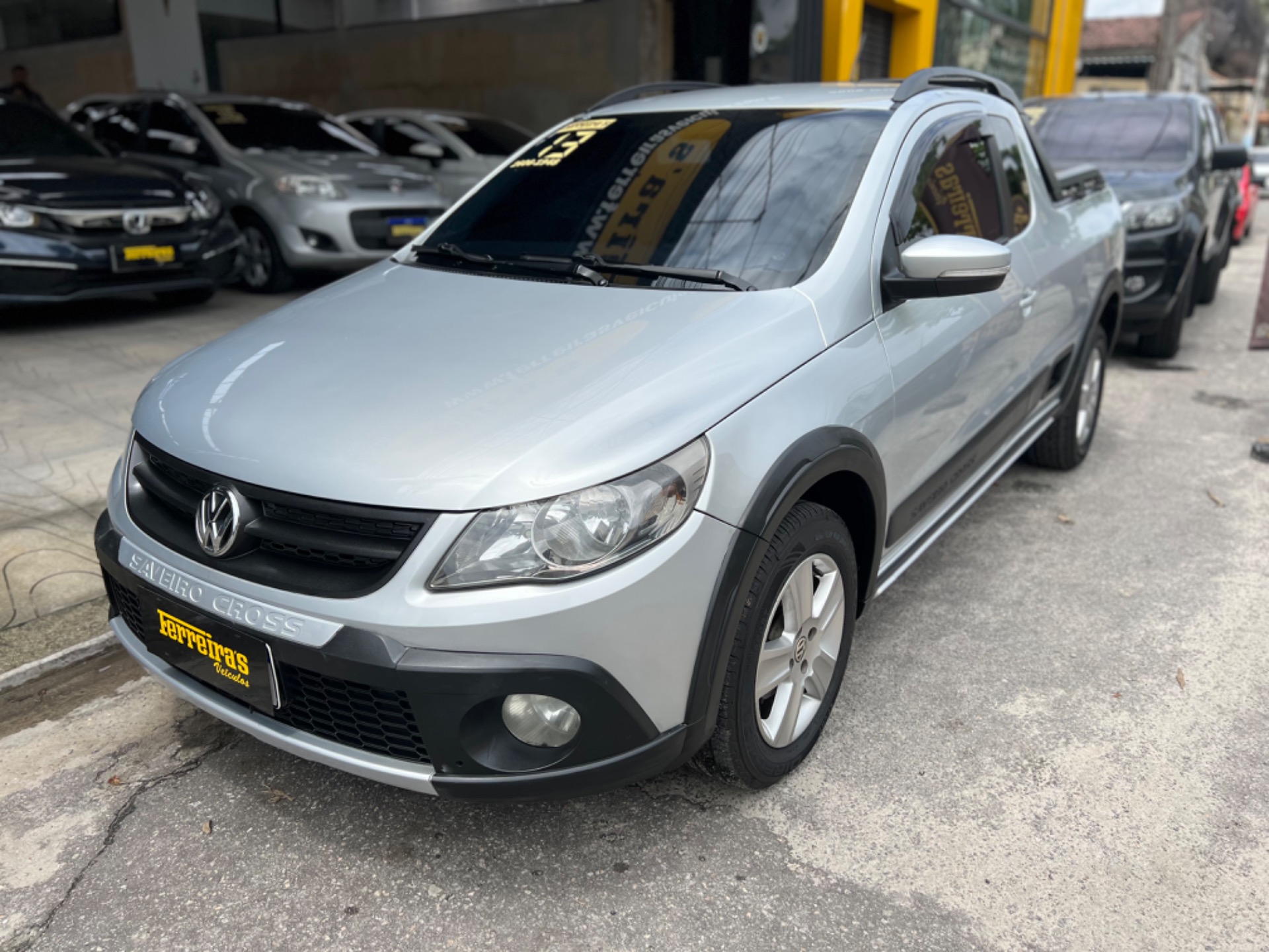 VolksWagen Saveiro CROSS 1.6 Mi Total Flex 8V CE Flex 2 portas, câmbio ...