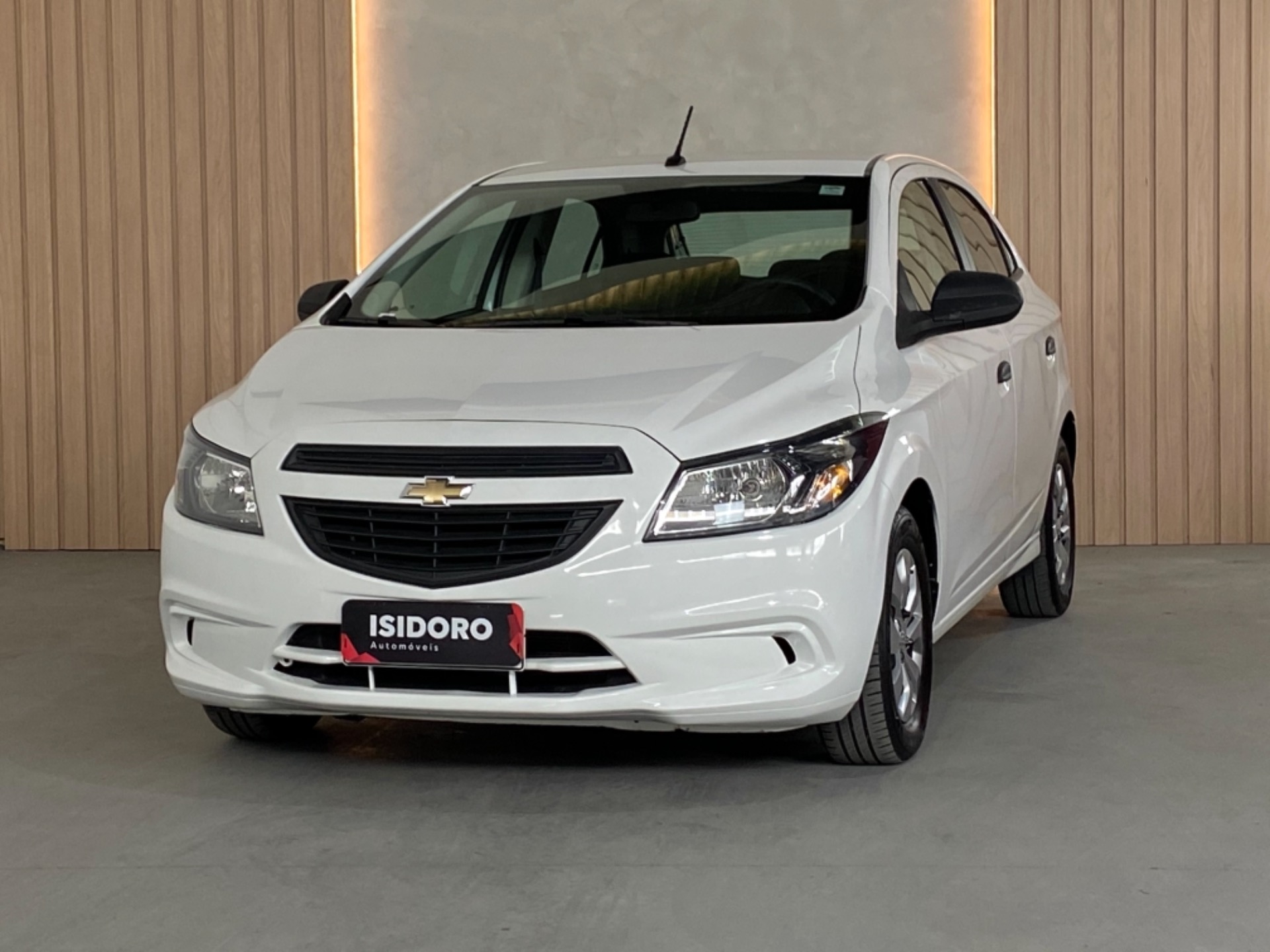 Chevrolet ONIX HATCH Joy 1.0 8V Flex 5p Mec. Flex 4 portas, câmbio ...