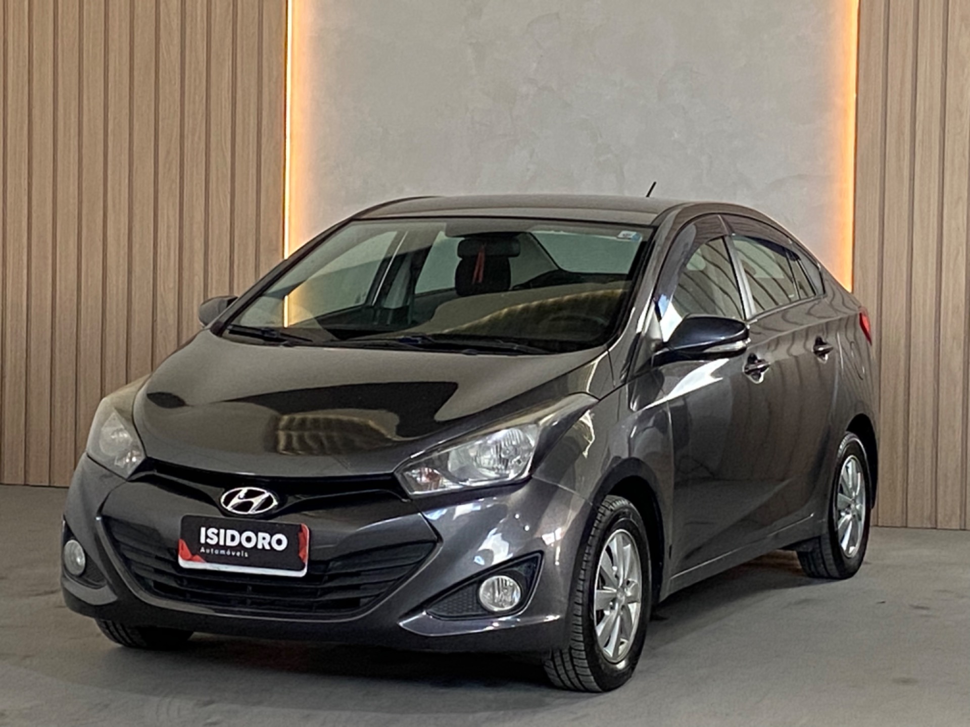 Hyundai HB20S C.Plus/C.Style1.0 Flex 12V Mec. 4P Flex 4 portas, câmbio Manual em Blumenau ...