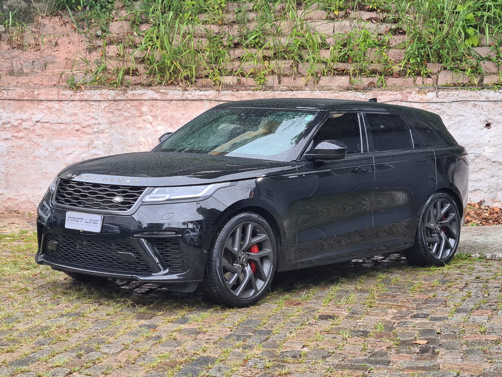 Land Rover Range R. VELAR SV Autob. Super.C 5.0 V8 Gasolina 4 portas ...