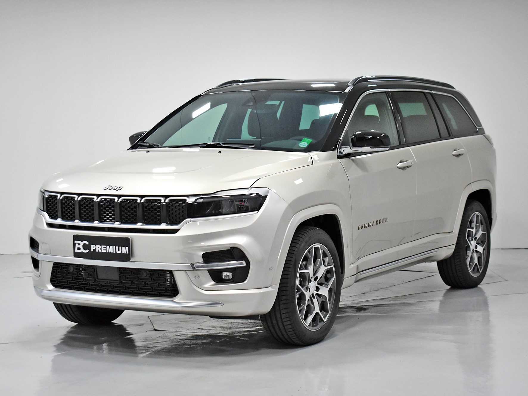 Jeep Commander Overland T270 1.3 TB Flex Aut. Flex 4 portas, câmbio ...