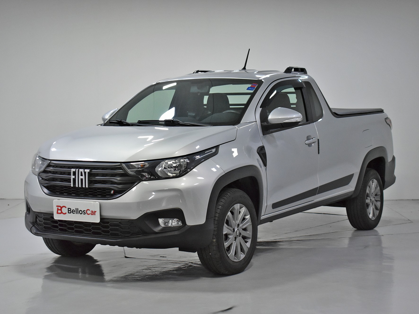 Fiat Strada Freedom 1.3 Flex 8V CS Plus Flex 2 portas, câmbio Manual em ...