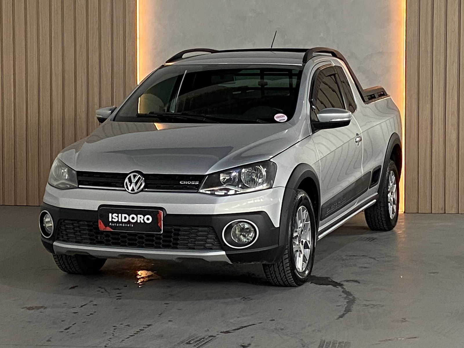 VolksWagen Saveiro CROSS 1.6 Mi Total Flex 8V CE Flex 2 portas, câmbio ...