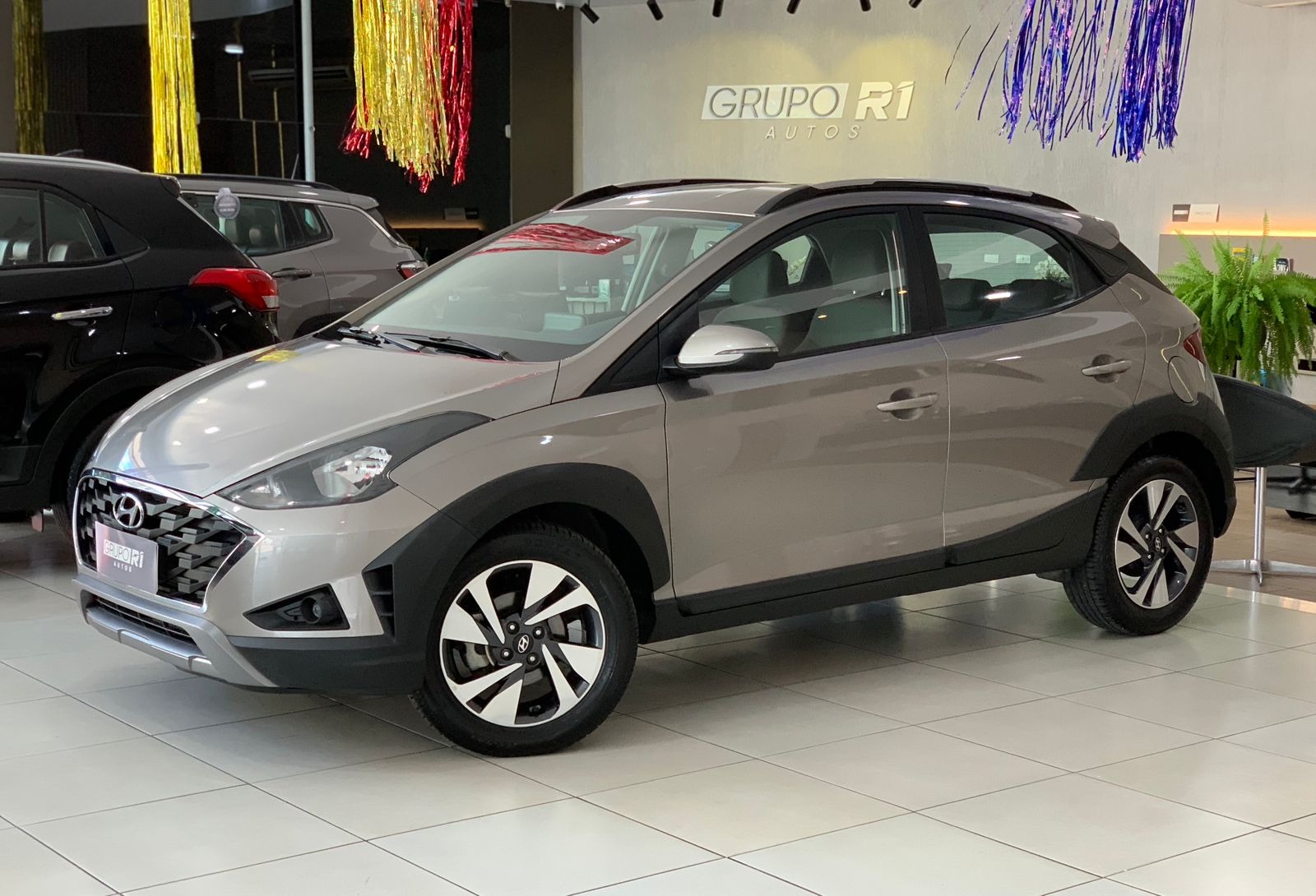 Hyundai HB20X Vision 1.6 Flex 16V Aut. Flex 4 portas, câmbio Automático ...