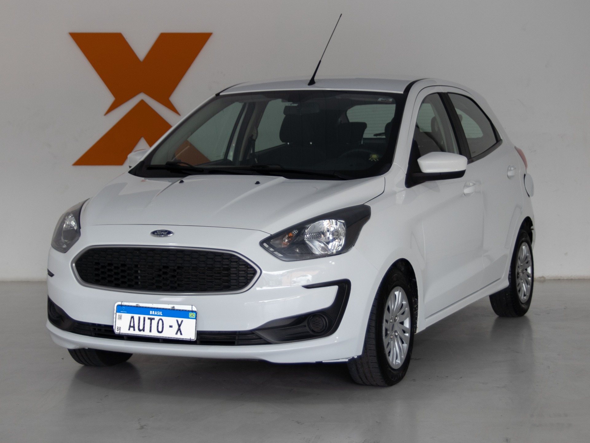 Ford Ka 1.5 SE 12V Flex 5p Mec. Flex 4 portas, câmbio Manual em ...