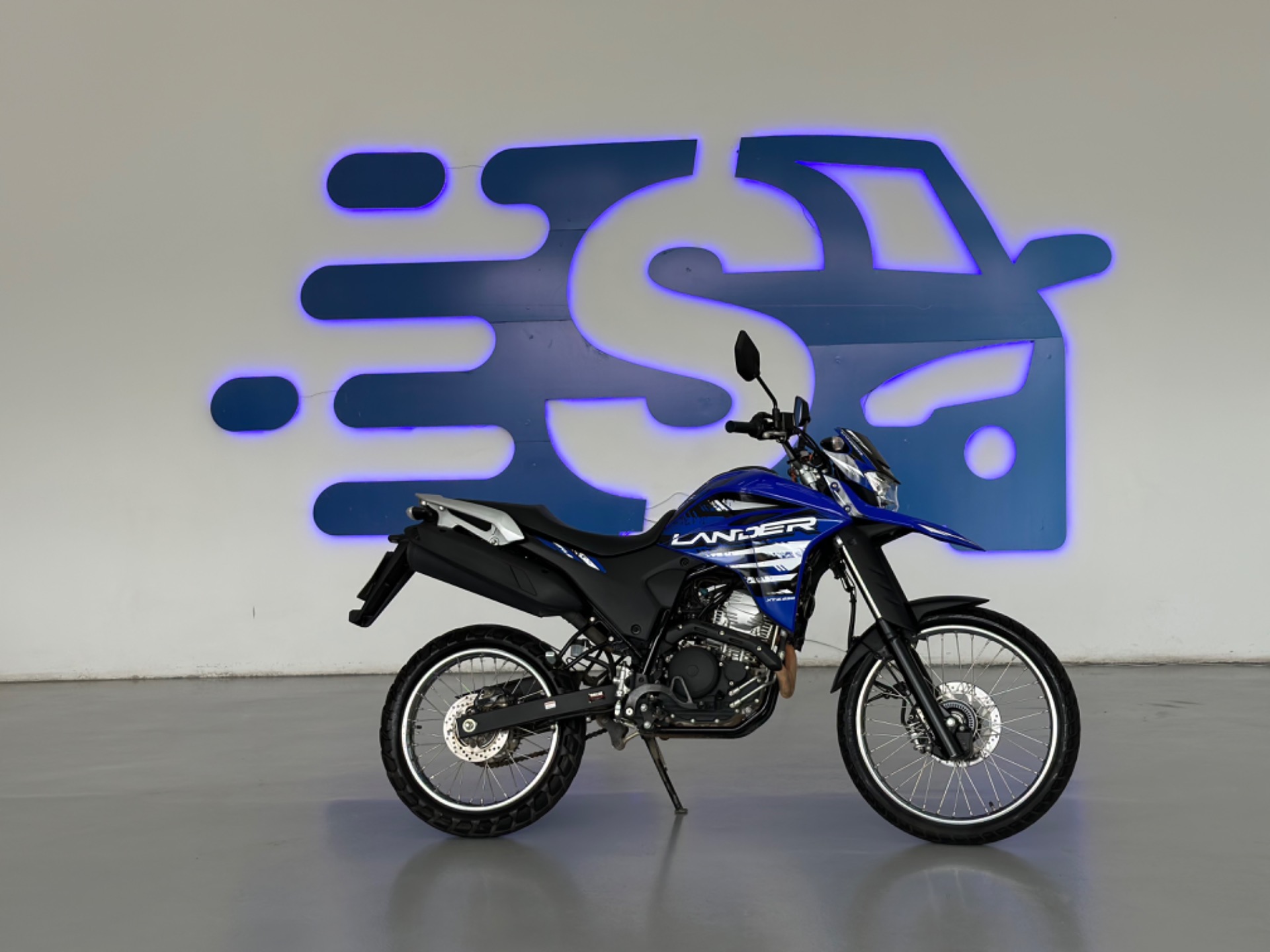 YAMAHA XTZ 250 LANDER 249cc/LANDER BLUEFLEX/ABS Flex 0 portas, câmbio Manual em Curitiba ...