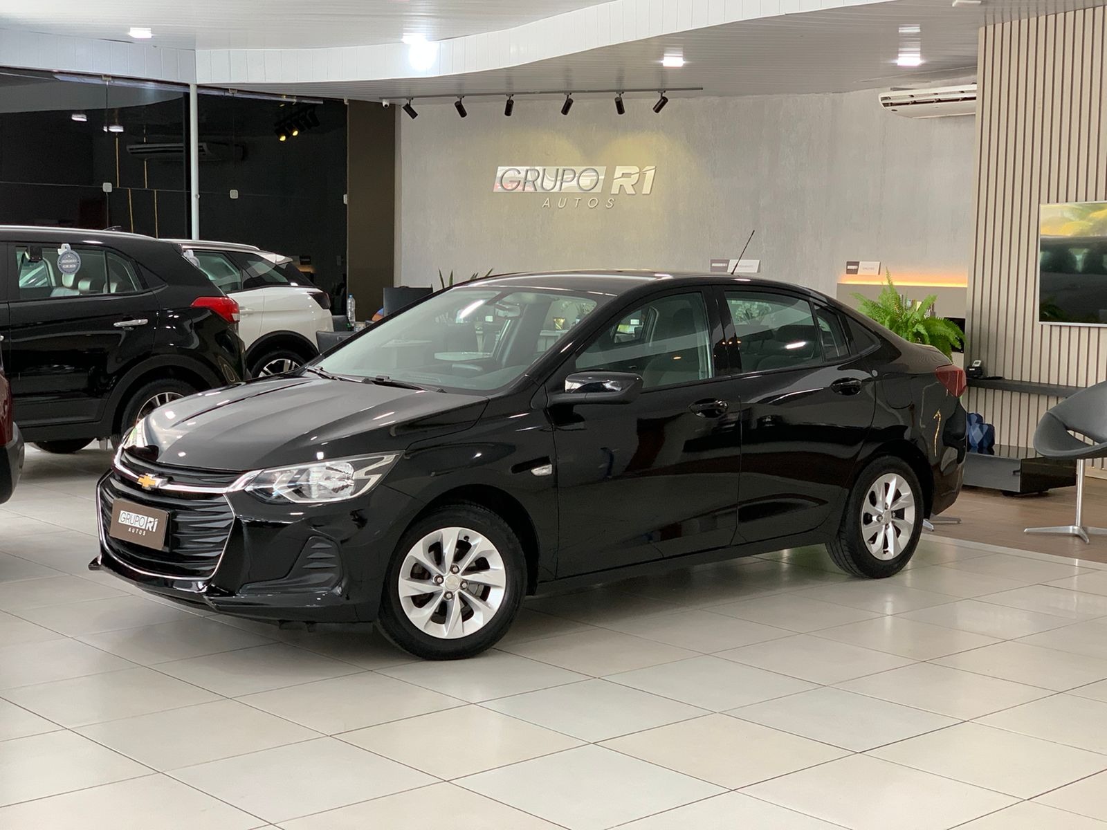 Chevrolet ONIX SEDAN Plus LT 1.0 12V Flex 4p Mec. Flex 4 portas, câmbio ...