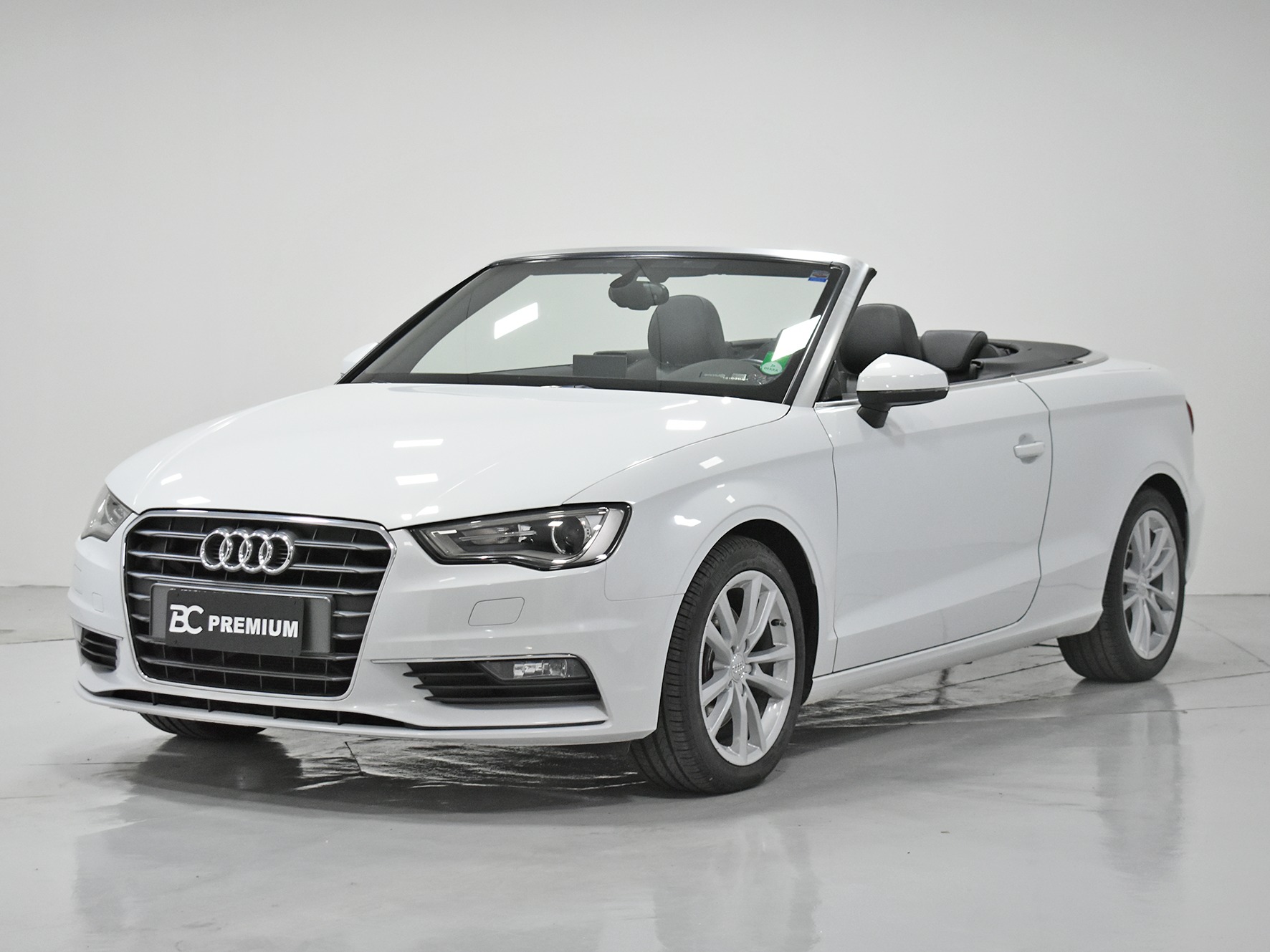 Audi A3 Cabriolet 1.8 16V TFSI 180cv S-tronic Gasolina 2 portas, câmbio ...