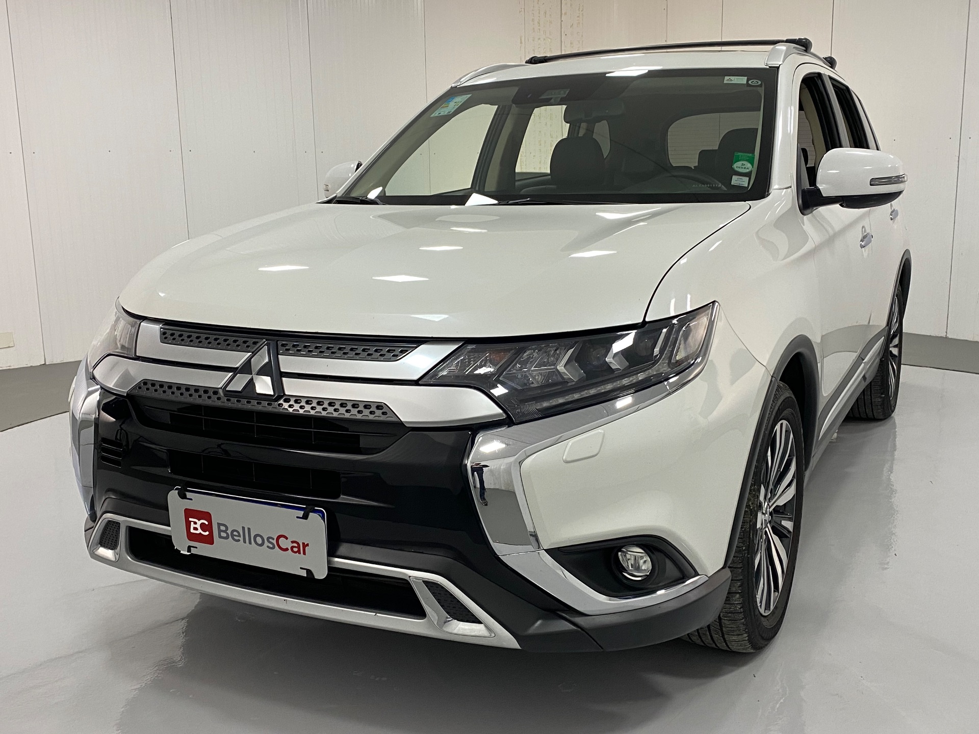 Mitsubishi OUTLANDER HPE-S 2.2 Diesel 4x4 Aut. Diesel 4 portas, câmbio ...