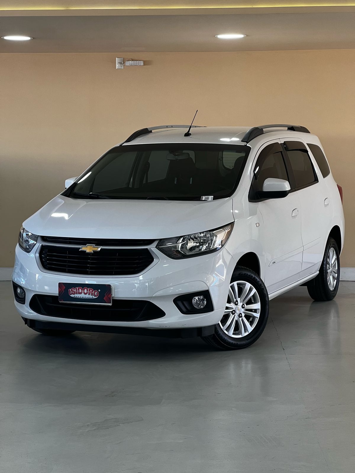 Chevrolet SPIN LT 1.8 8V Econo.Flex 5p Mec. Flex 4 portas, câmbio ...