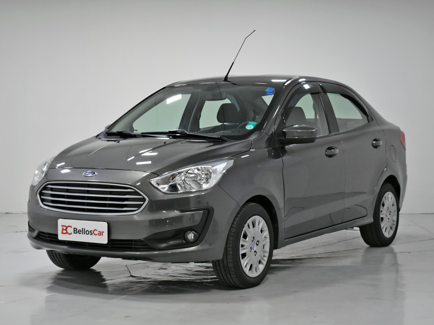 Ford Ka 1.5 Sedan SE 12V Flex 4p Aut. Flex 4 portas, câmbio Automático ...