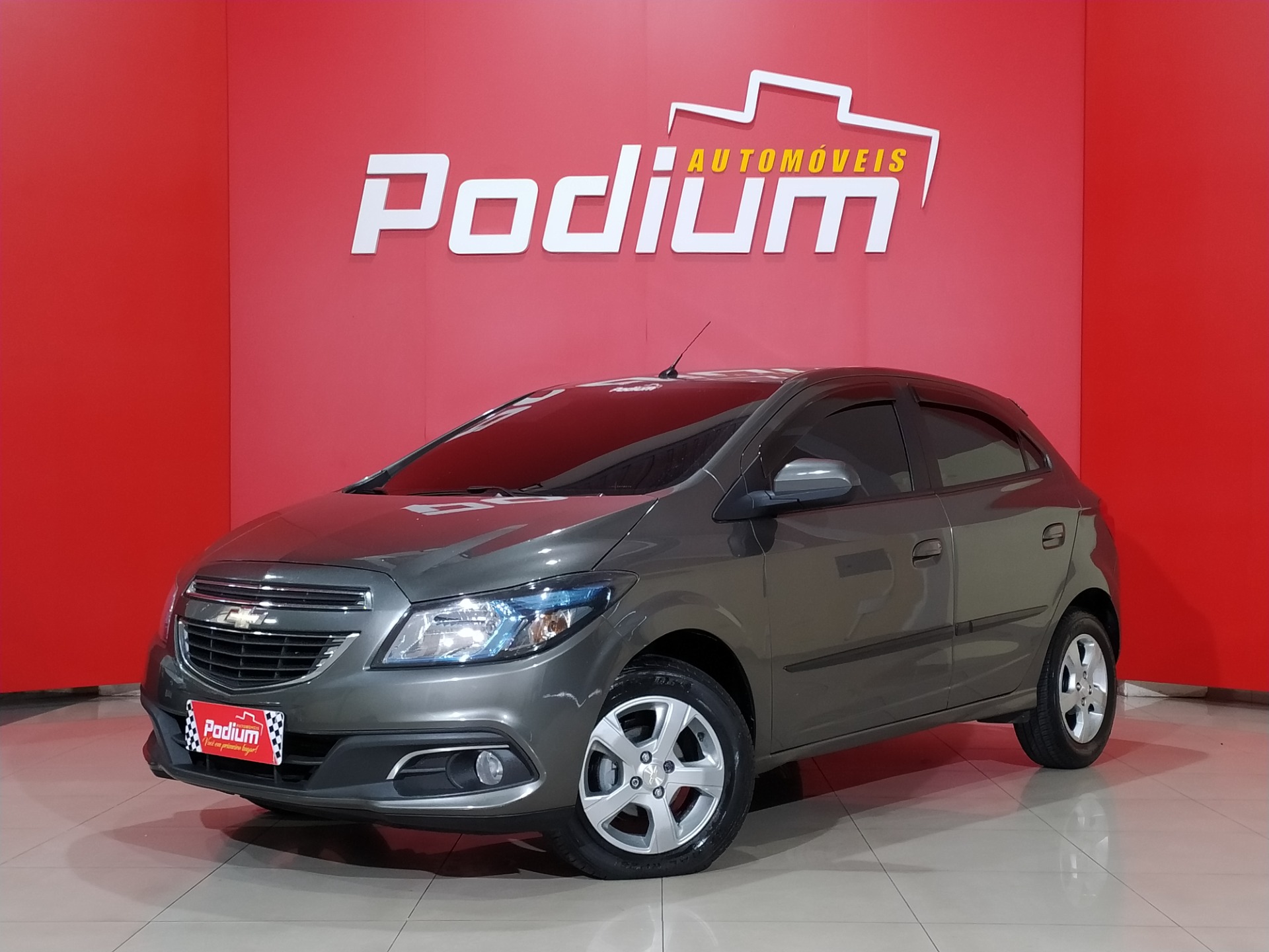 Chevrolet ONIX HATCH LTZ 1.4 8V FlexPower 5p Aut. Flex 4 portas, câmbio Automático em Ponta ...