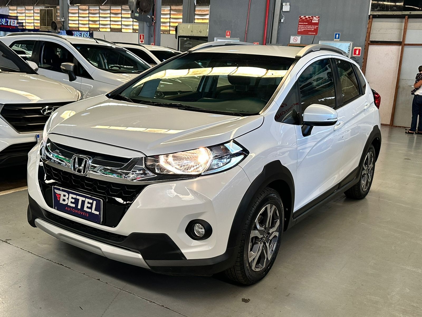 Honda WR-V EX 1.5 Flexone 16V 5p Aut. Flex 4 portas, câmbio Automático ...