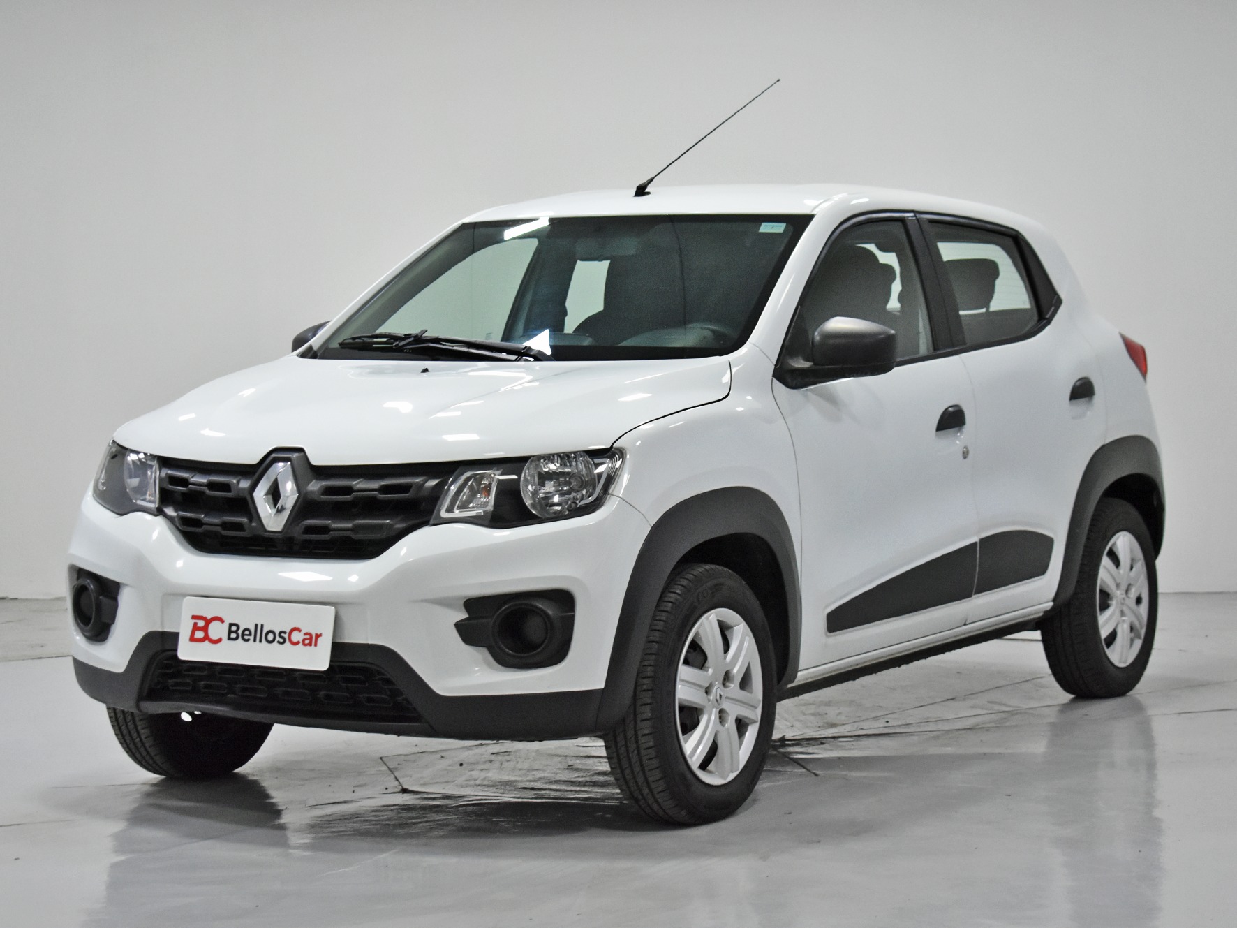 Renault KWID Zen 1.0 Flex 12V 5p Mec. Flex 4 portas, câmbio Manual em ...