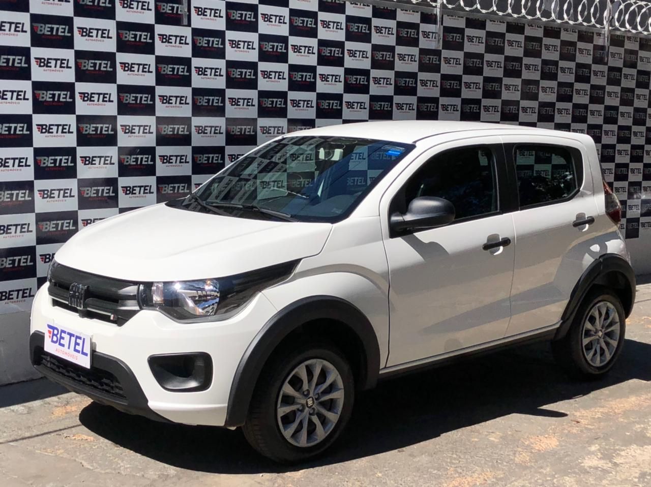 Fiat MOBI LIKE 1.0 Fire Flex 5p. Flex 4 portas, câmbio Manual em Várzea ...