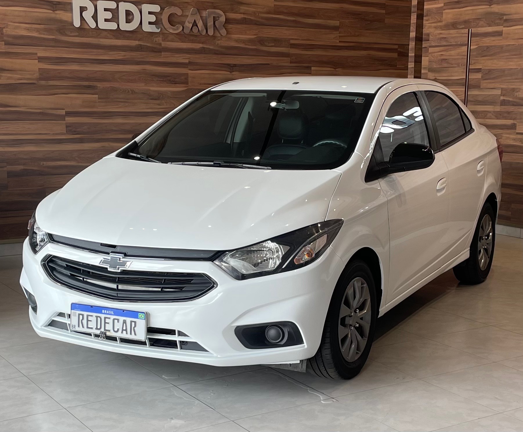 Chevrolet JOY Plus Black Ed.1.0 8V 4p Flex Mec. Flex 4 portas, câmbio ...