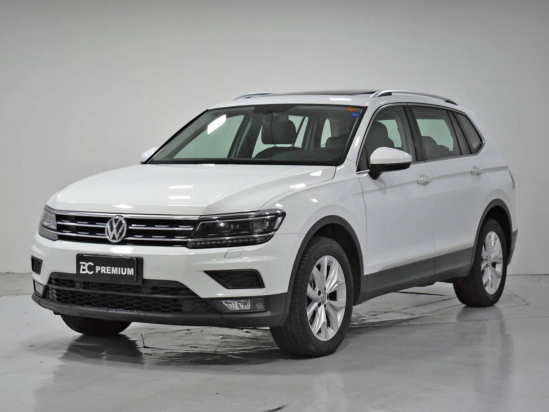 VolksWagen TIGUAN Allspac Comf 250 TSI 1.4 Flex Flex 4 portas, câmbio ...