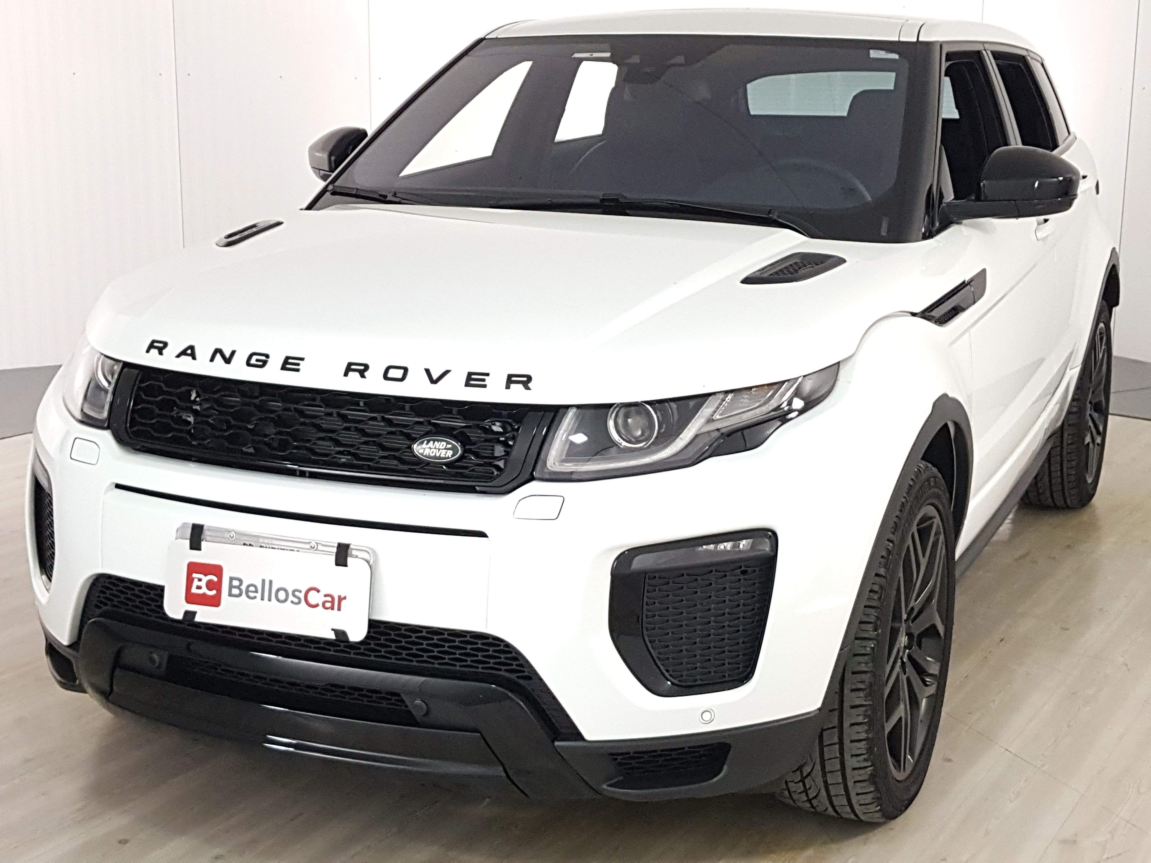 Land Rover Range R.EVOQUE SI4 HSE Dynamic 2.0 Aut. Gasolina 4 portas ...