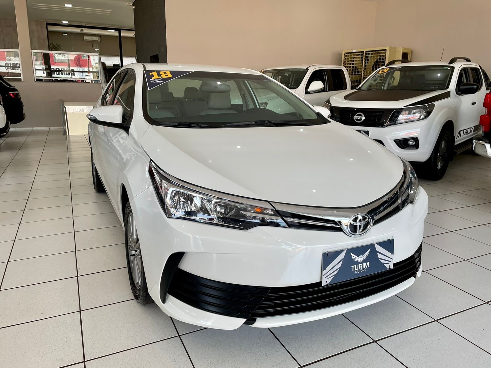 Toyota Corolla GLi Upper 1.8 Flex 16V Aut. Flex 4 portas, câmbio ...