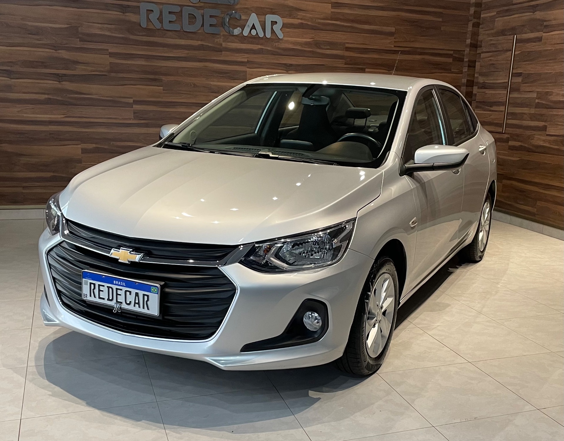 Chevrolet ONIX SEDAN Plus LTZ 1.0 12V TB Flex Aut. Flex 4 portas ...