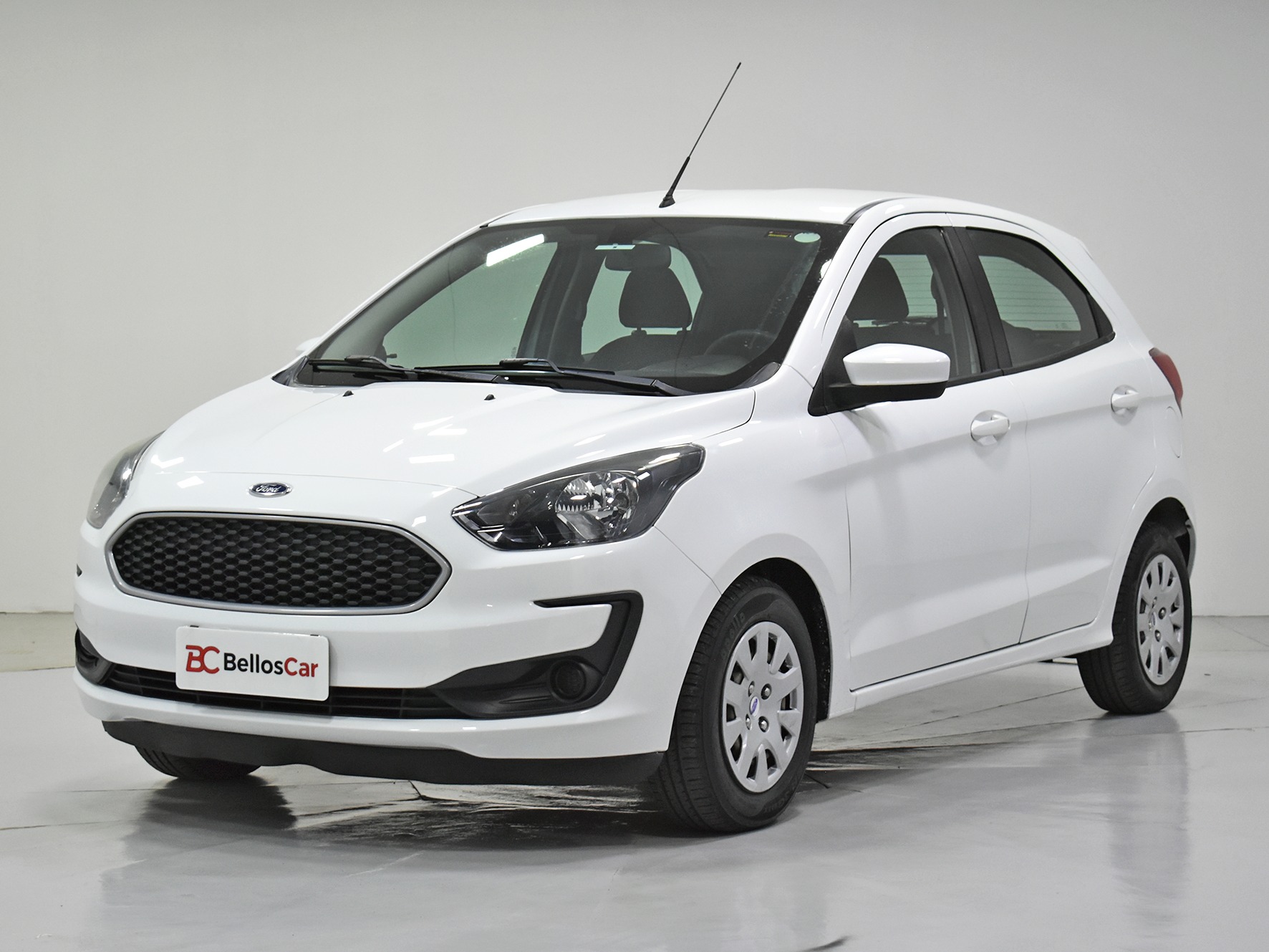 Ford Ka 1.0 SE/SE Plus TiVCT Flex 5p Flex 4 portas, câmbio Manual em ...