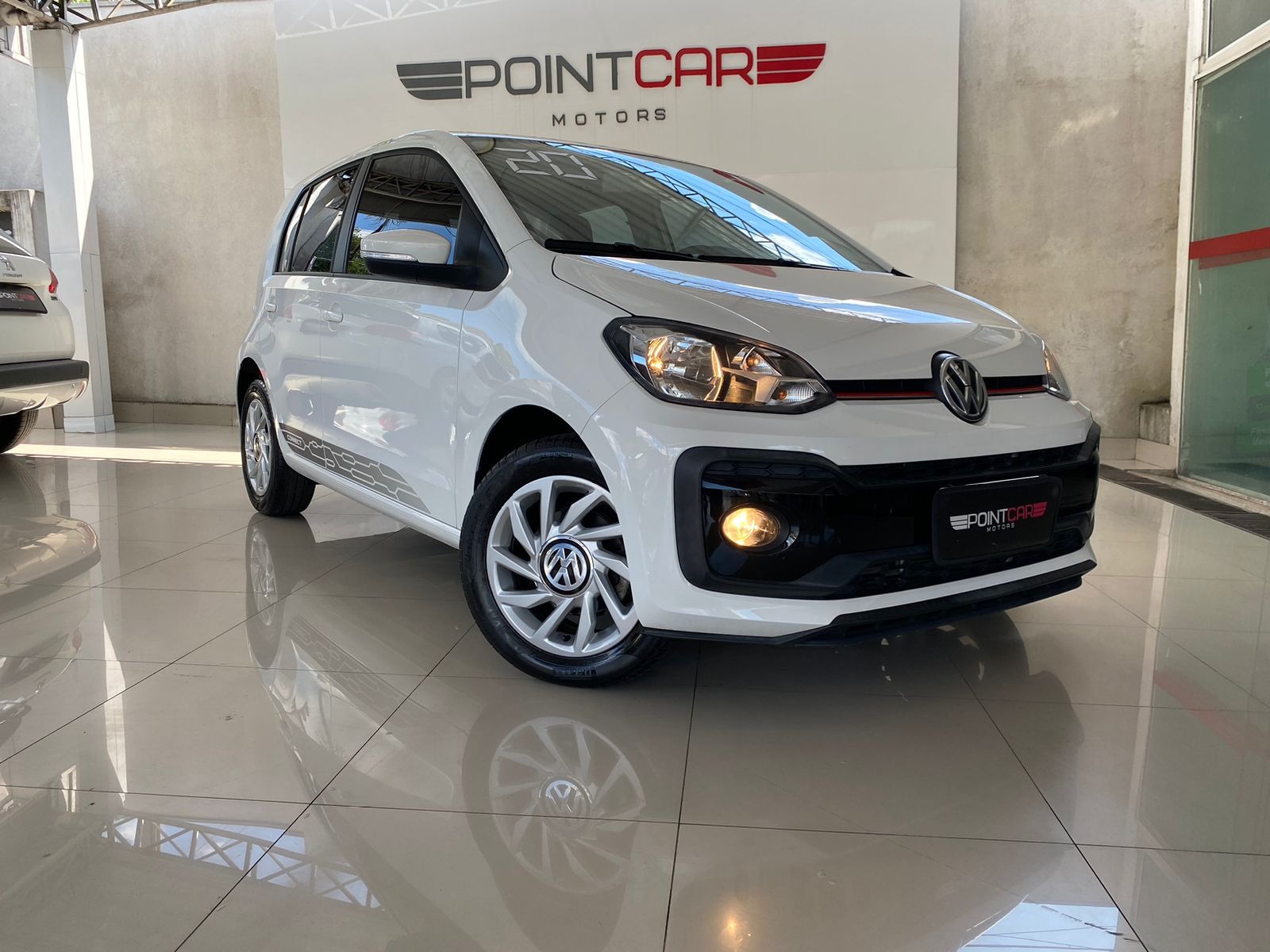 VolksWagen up! Connect 1.0 TSI Total Flex 12V 5p Flex 4 portas, câmbio ...