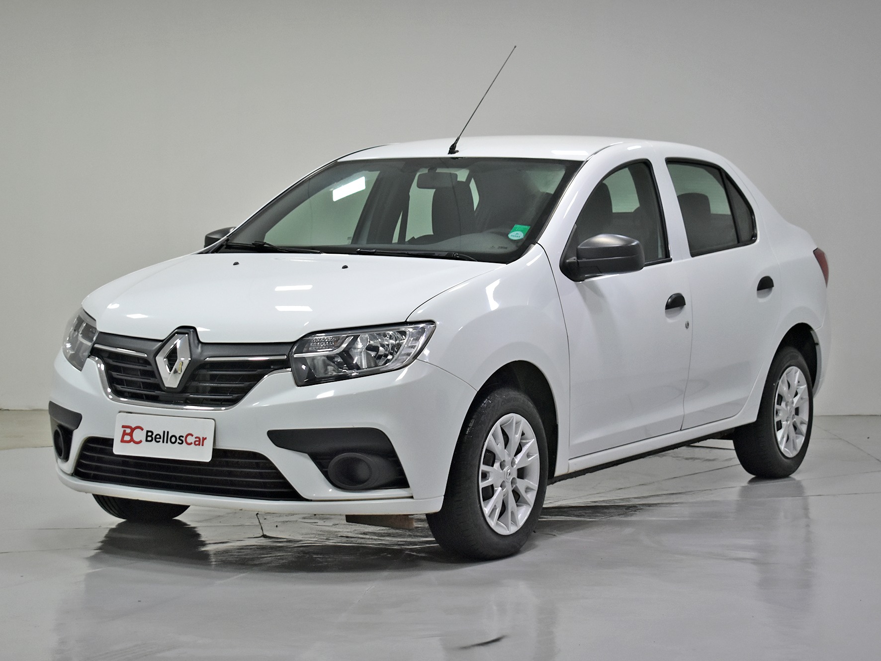 Renault LOGAN Life Flex 1.0 12V 4p Mec. Flex 4 portas, câmbio Manual em ...