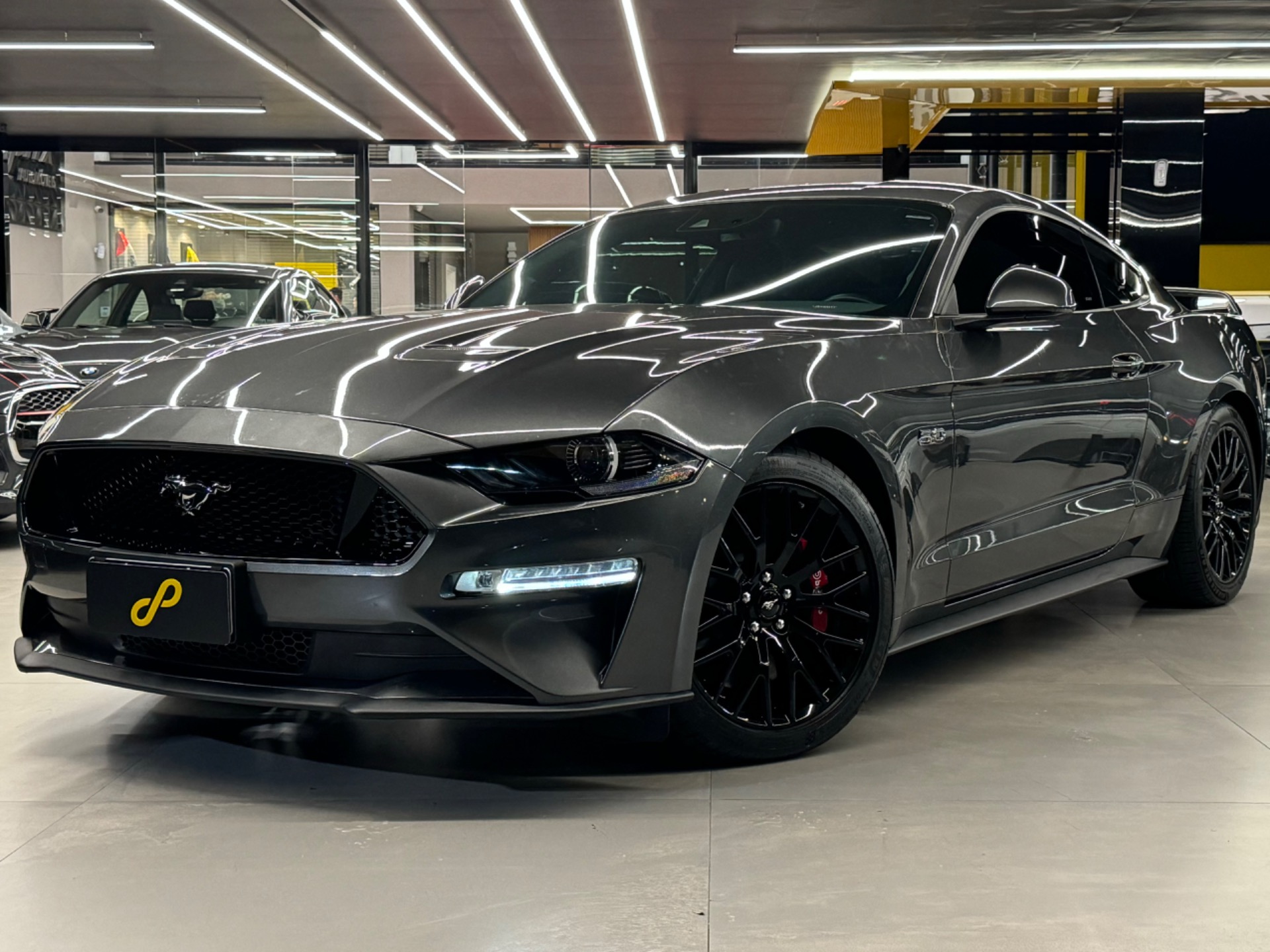 Ford Mustang GT Premium 5.0 V8 Gasolina 2 portas, câmbio Automático em ...