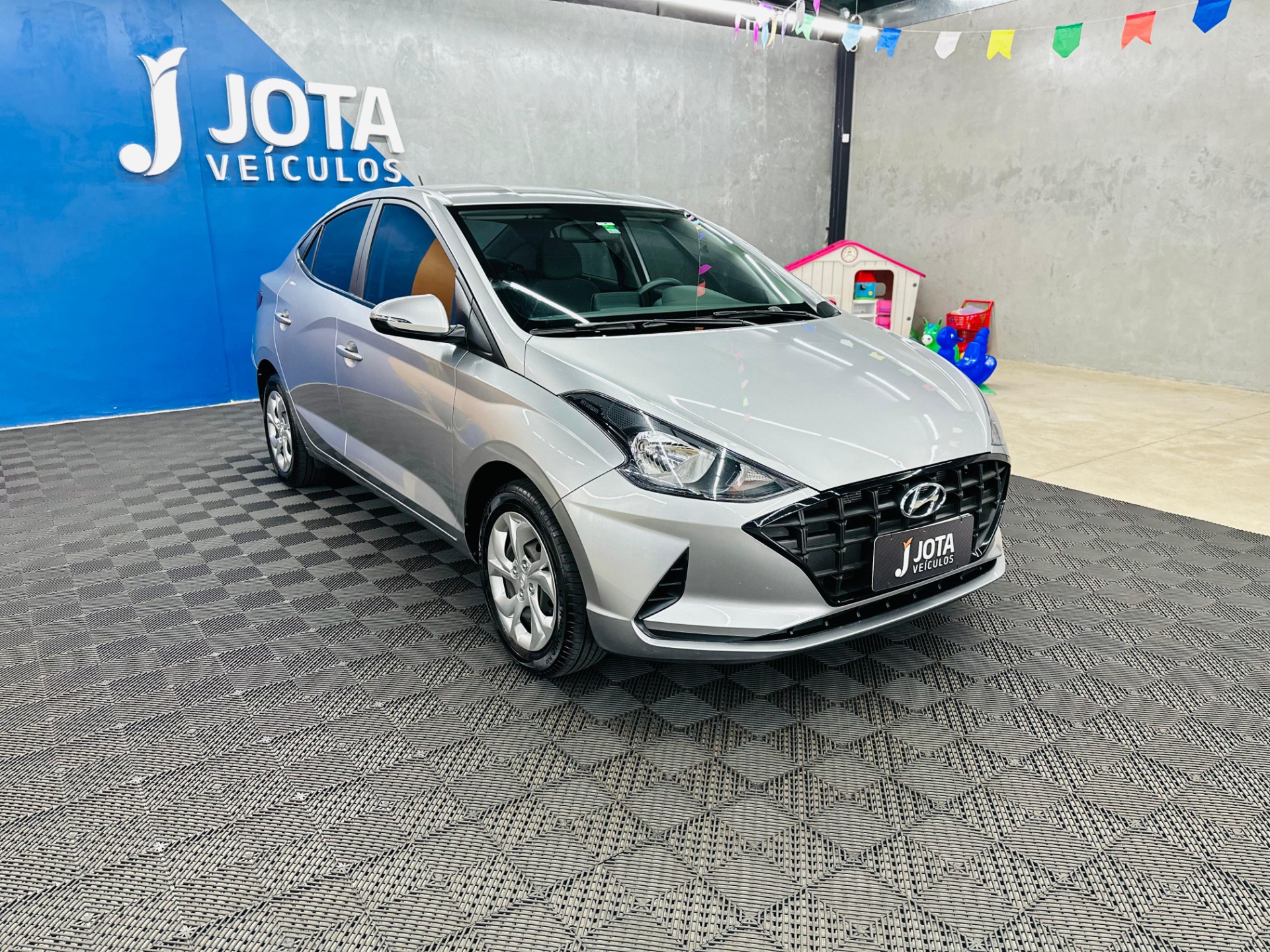 Hyundai HB20S Vision 1.0 Flex 12V Mec. Flex 4 portas, câmbio Manual em ...