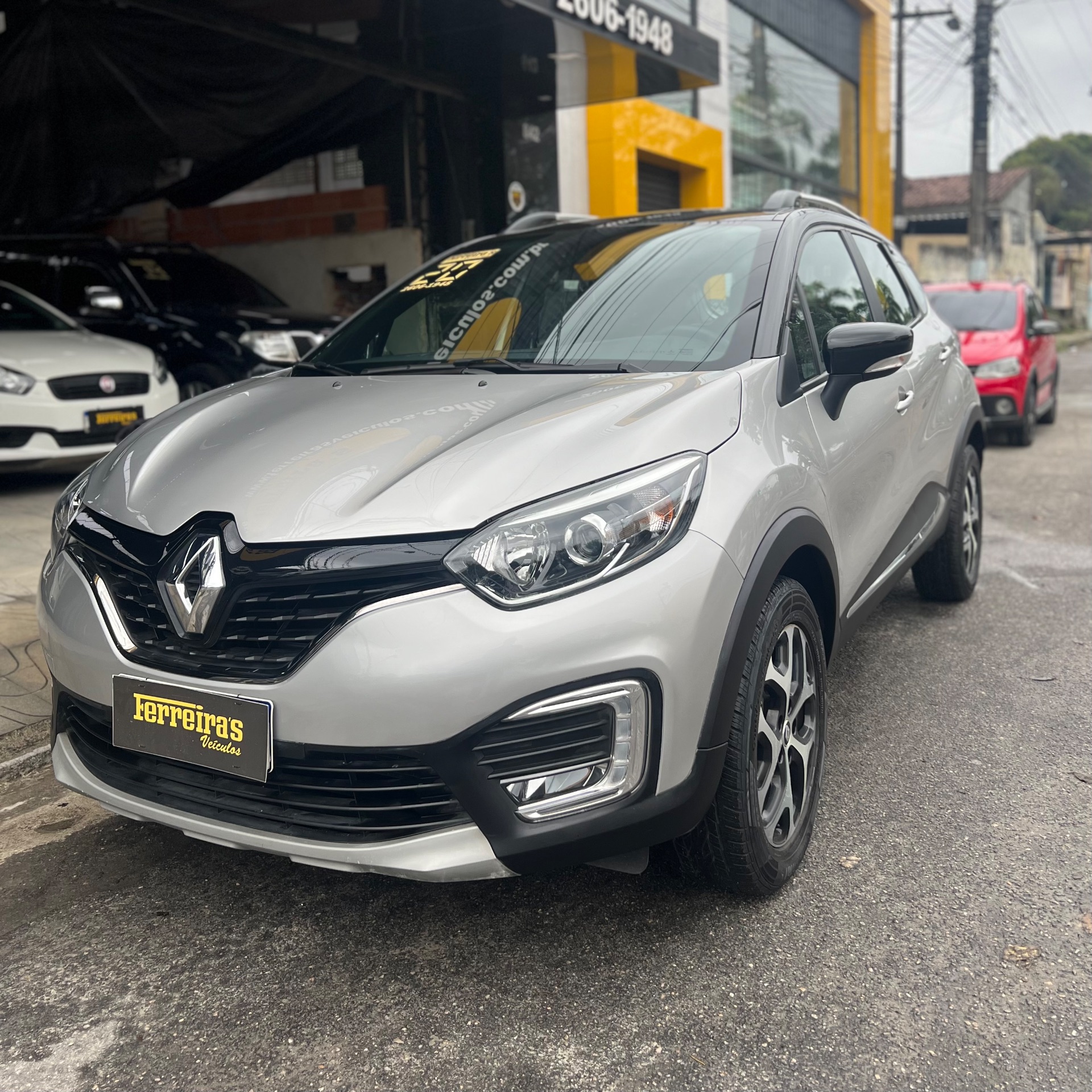 Renault CAPTUR Intense 1.6 16V Flex 5p Aut. Flex 4 portas, câmbio ...