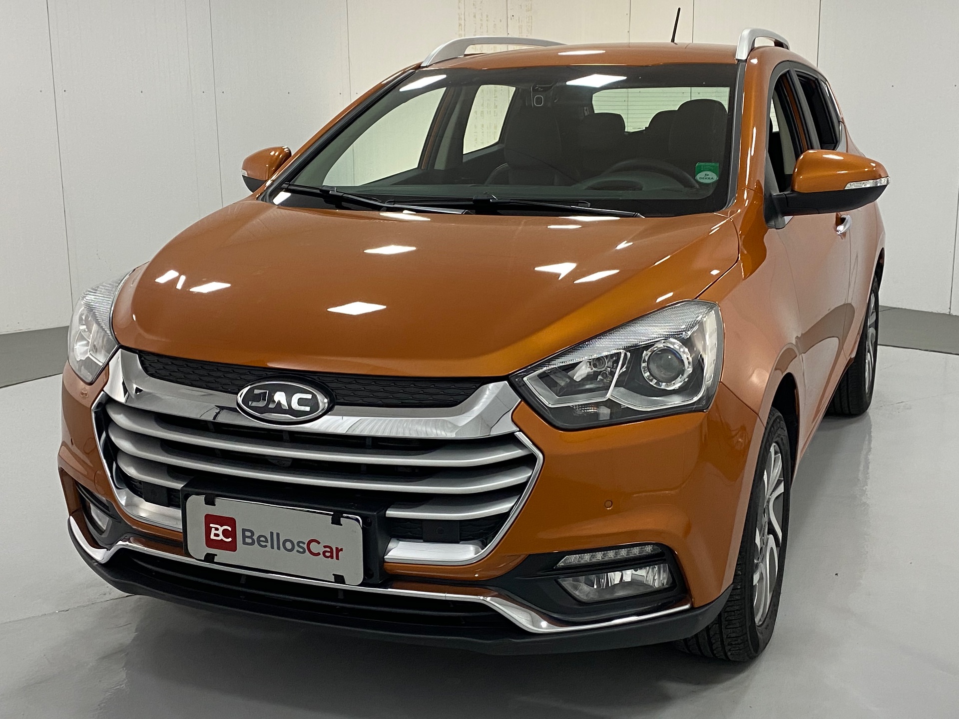 JAC T40 1.6 16V 5p Aut. Gasolina 4 portas, câmbio Automático em ...