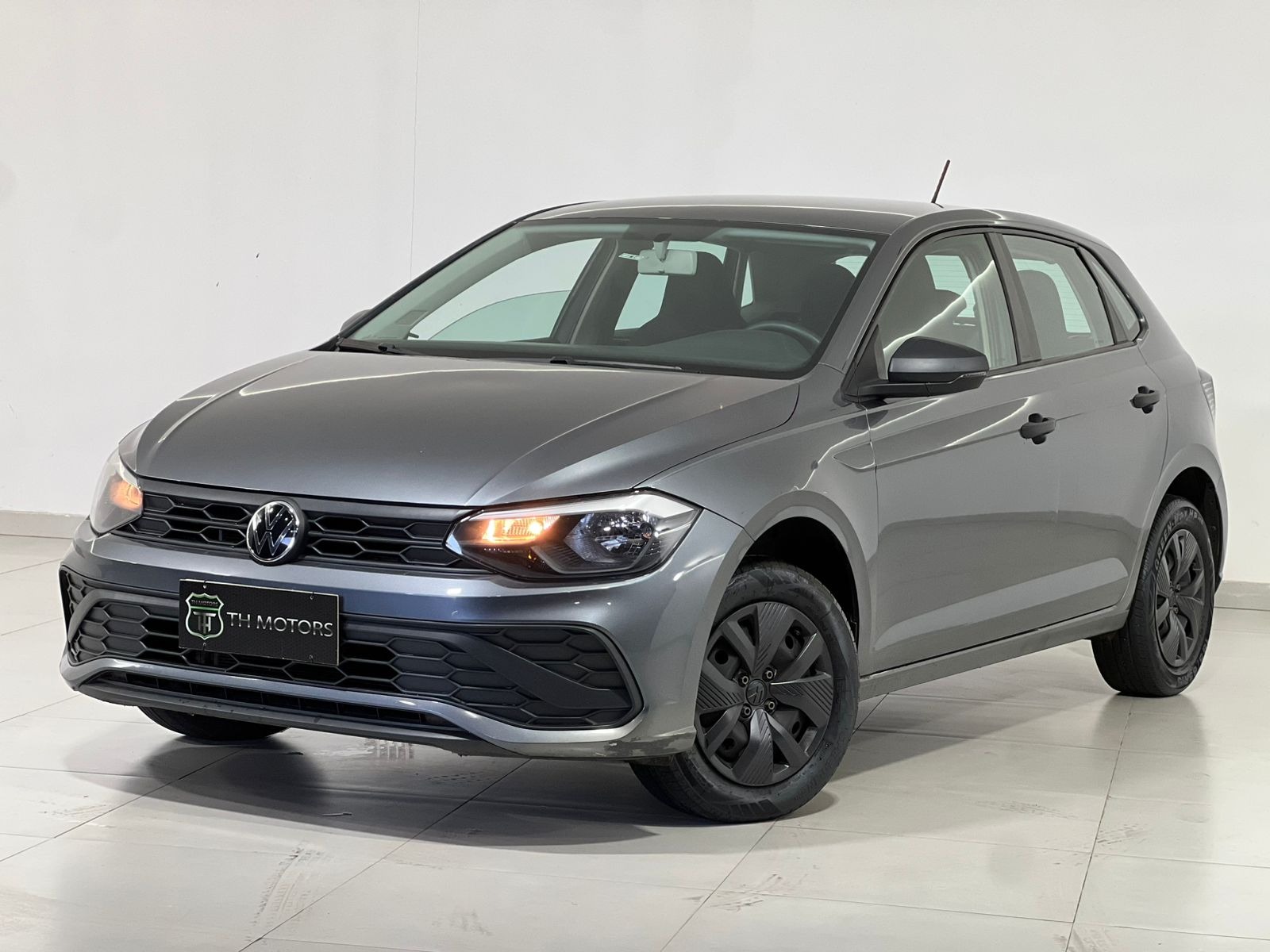 VolksWagen Polo Track 1.0 Flex 12V 5p Flex 4 portas, câmbio Manual em ...