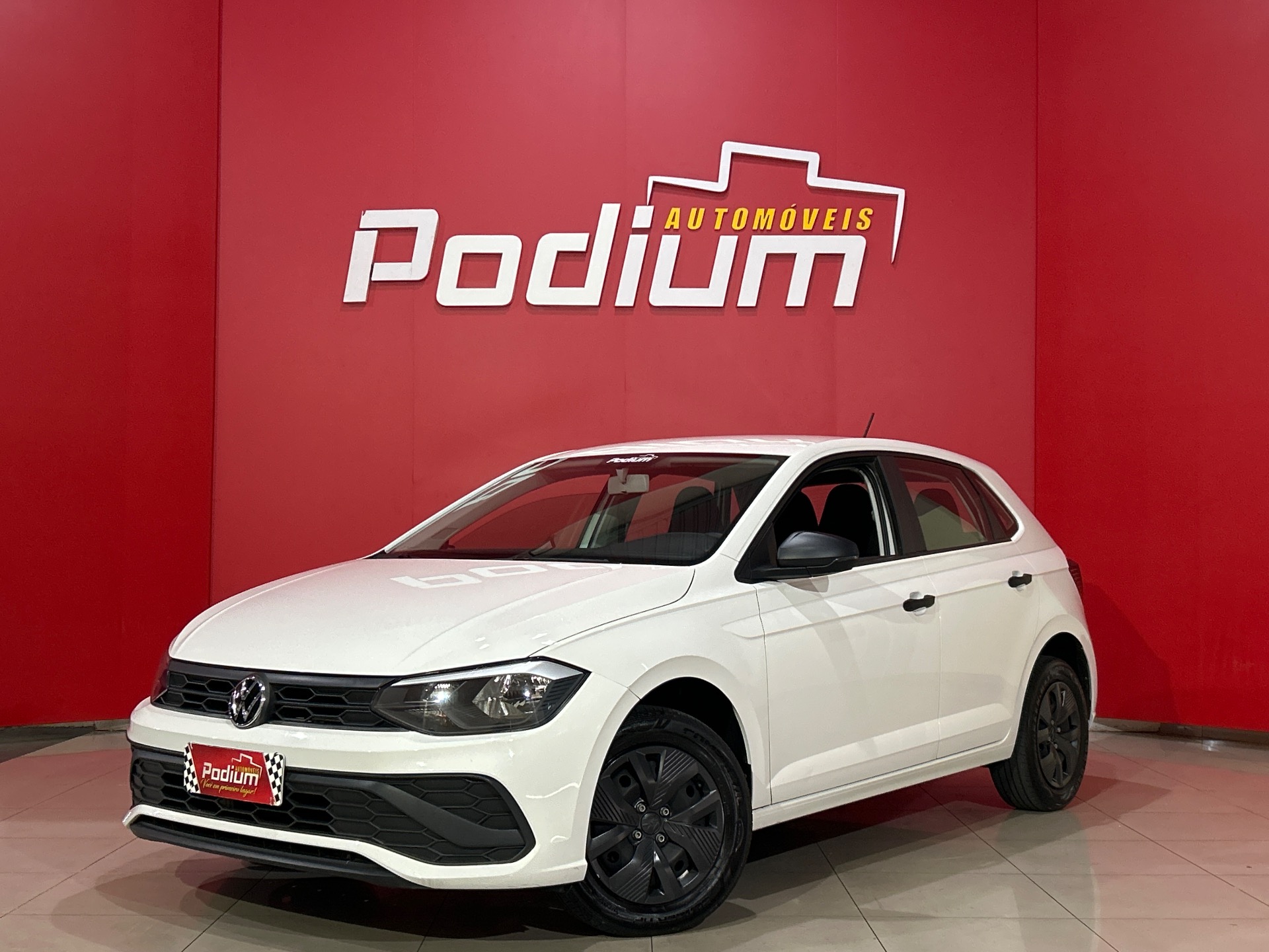 VolksWagen Polo Track 1.0 Flex 12V 5p Flex 4 portas, câmbio Manual em ...