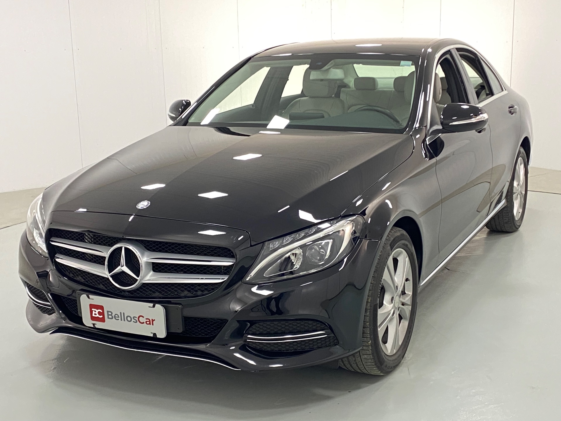 Mercedes C-180 CGI Avant. 1.6/1.6 FlexTB 16V Aut. Gasolina 4 portas ...