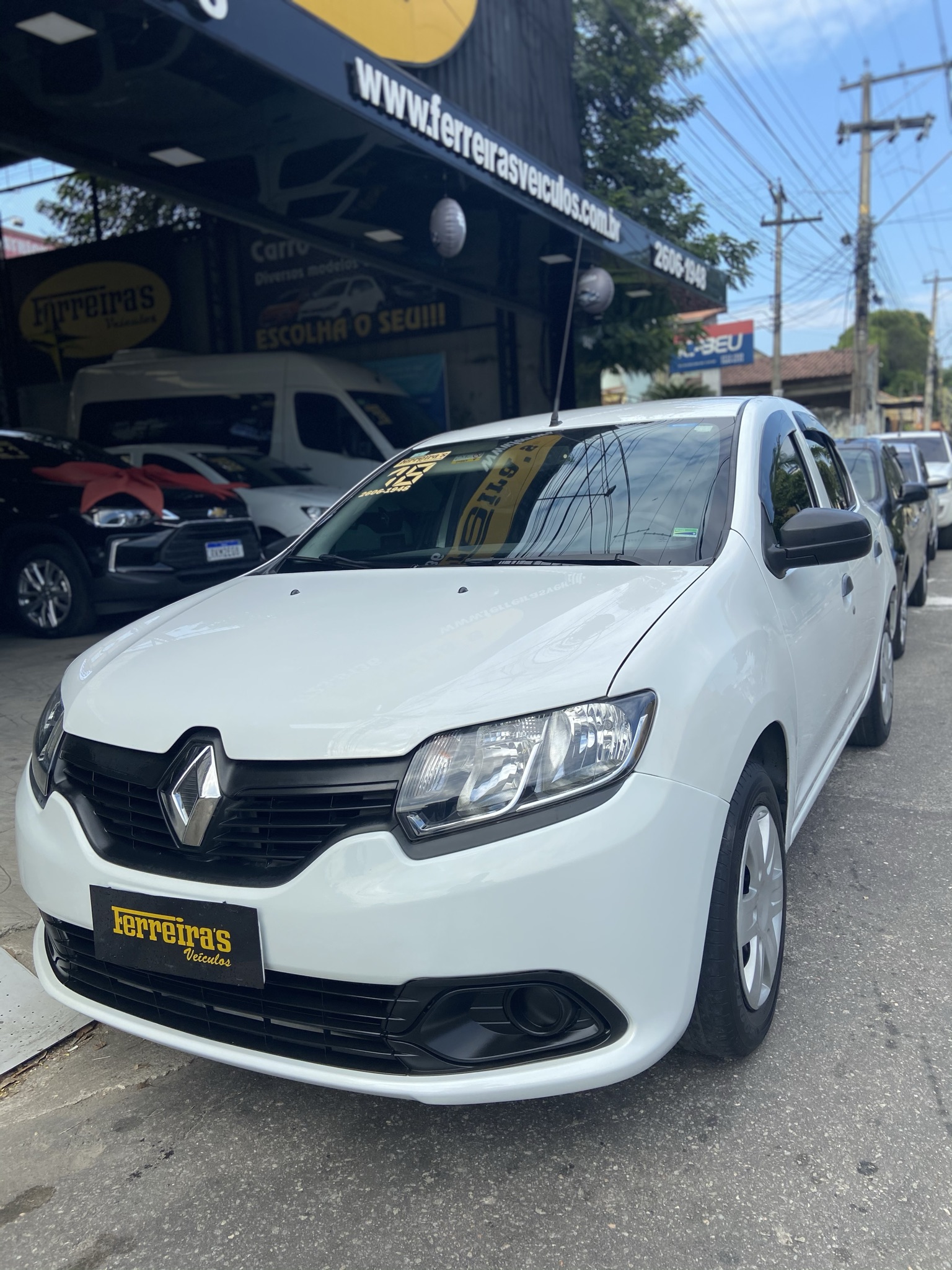Renault LOGAN Authentique Flex 1.0 12V 4p Flex 4 portas, câmbio Manual ...
