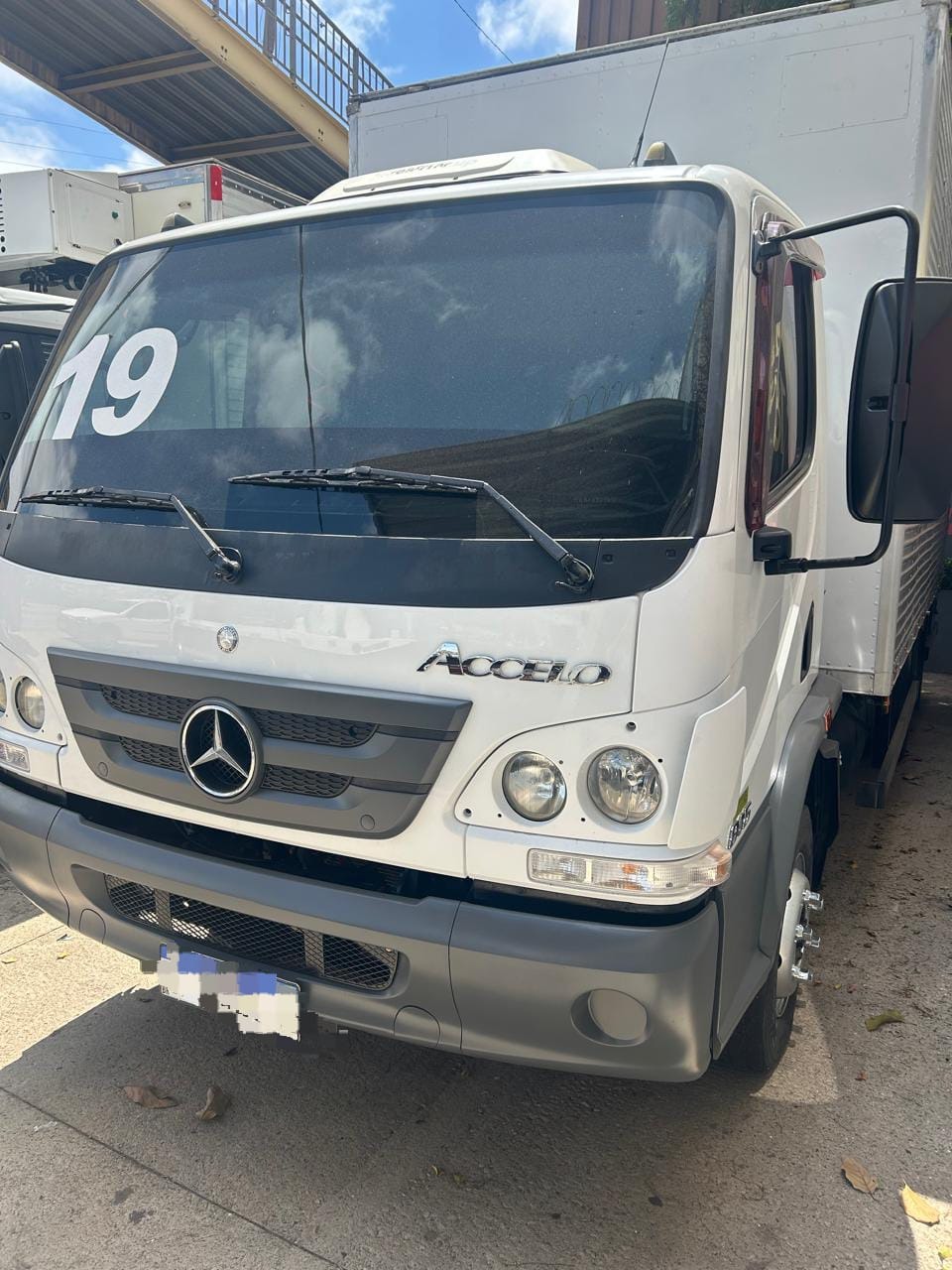 MERCEDES ACCELO 815 Diesel 2 portas, câmbio Manual em Contagem - Bh ...