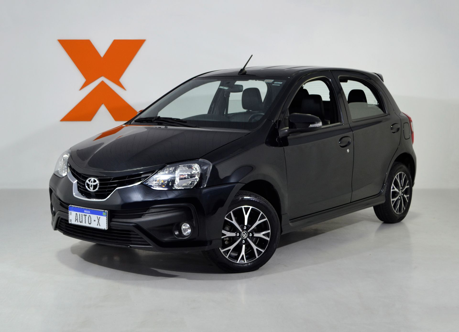 Toyota ETIOS PLATINUM 1.5 Flex 16V 4p Aut. Flex 4 portas, câmbio ...