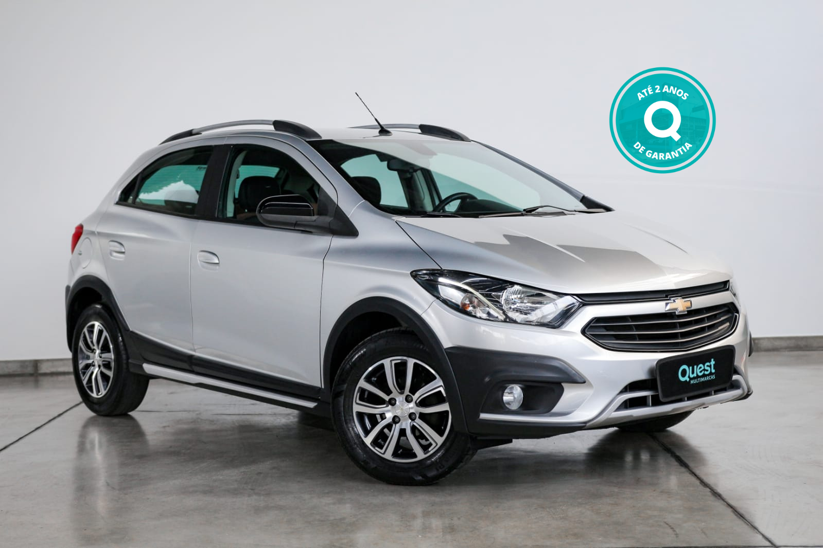 Chevrolet ONIX HATCH ACTIV 1.4 8V Flex 5p Mec. Flex 4 portas, câmbio ...